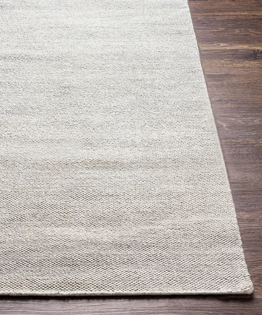 Hand Woven Light Grey Acacia Rug with Recycled PET Yarn